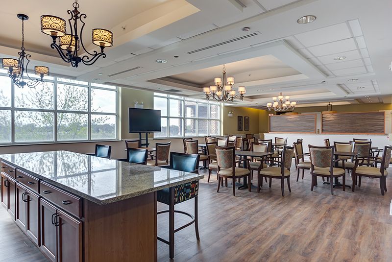 Amazing Grace Senior Living - Pricing, 64 Photos & Amenities in Chicago ...