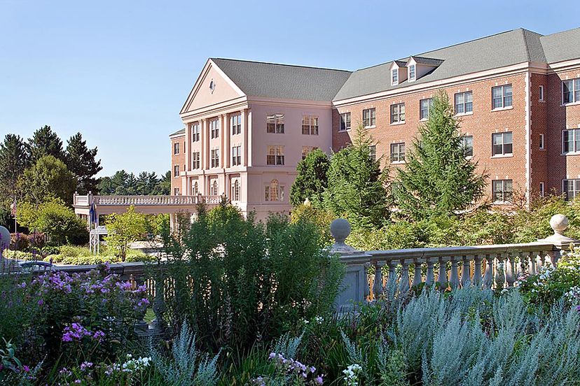 Pleasant View Center - Photos, Reviews & Amenities in Concord, NH