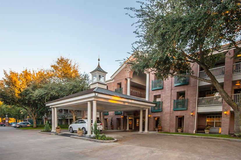 Elison Independent Living at Willowbrook - Pricing, Photos & Amenities ...