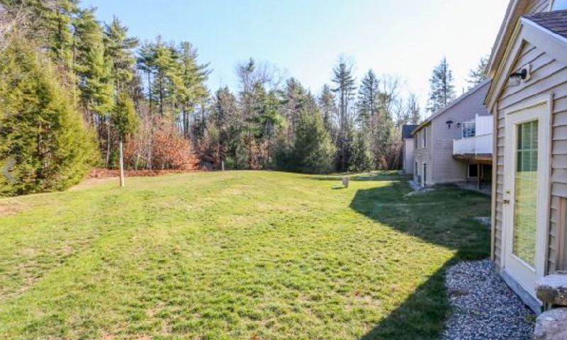 Angle Pond Woods - Get Pricing, Photos & Amenities in Hampstead, NH ...
