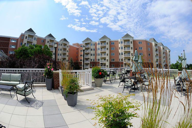Blakehurst - Get Pricing, Photos & Amenities in Towson, MD - Seniorly