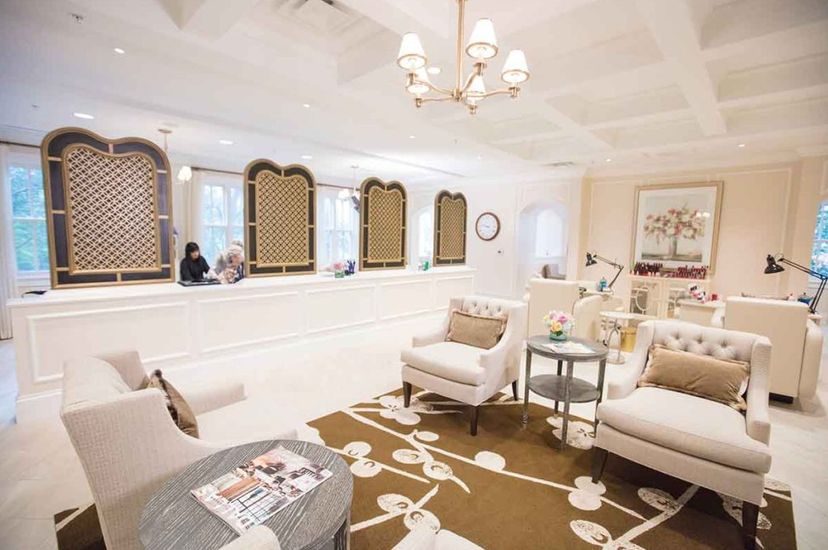 Edgemere - Get Pricing, Photos & Amenities in Dallas, TX - Seniorly